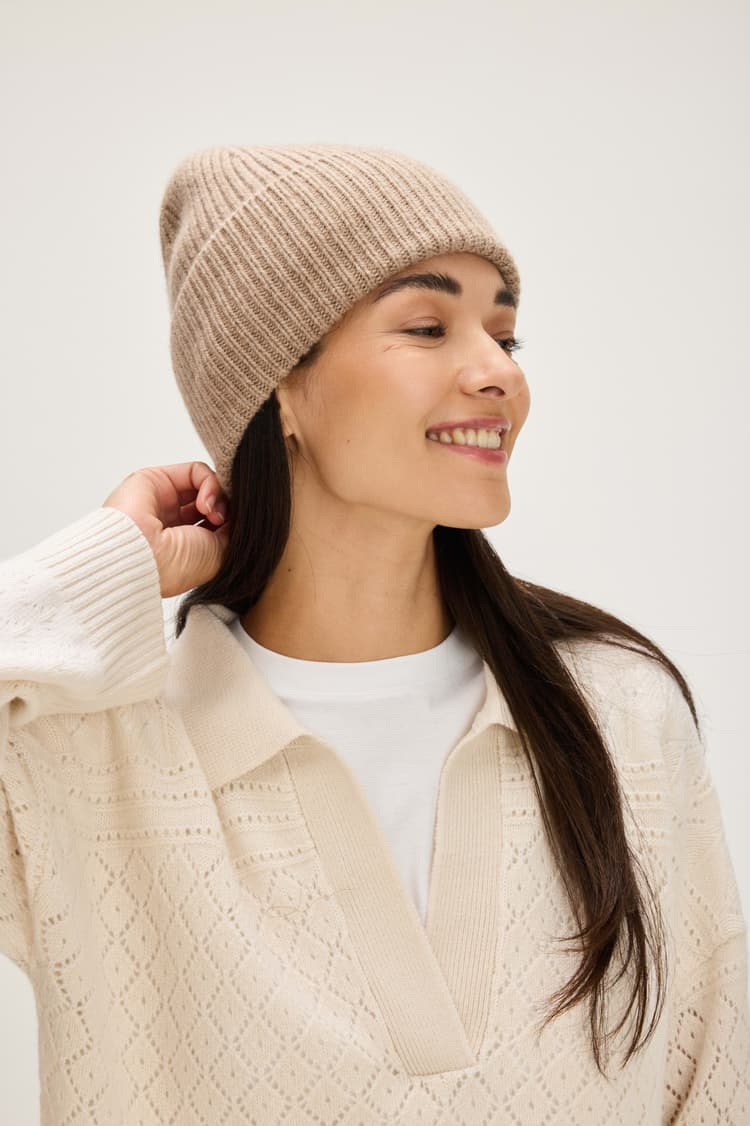 Davida Cashmere | High-quality cashmere clothes | Davida