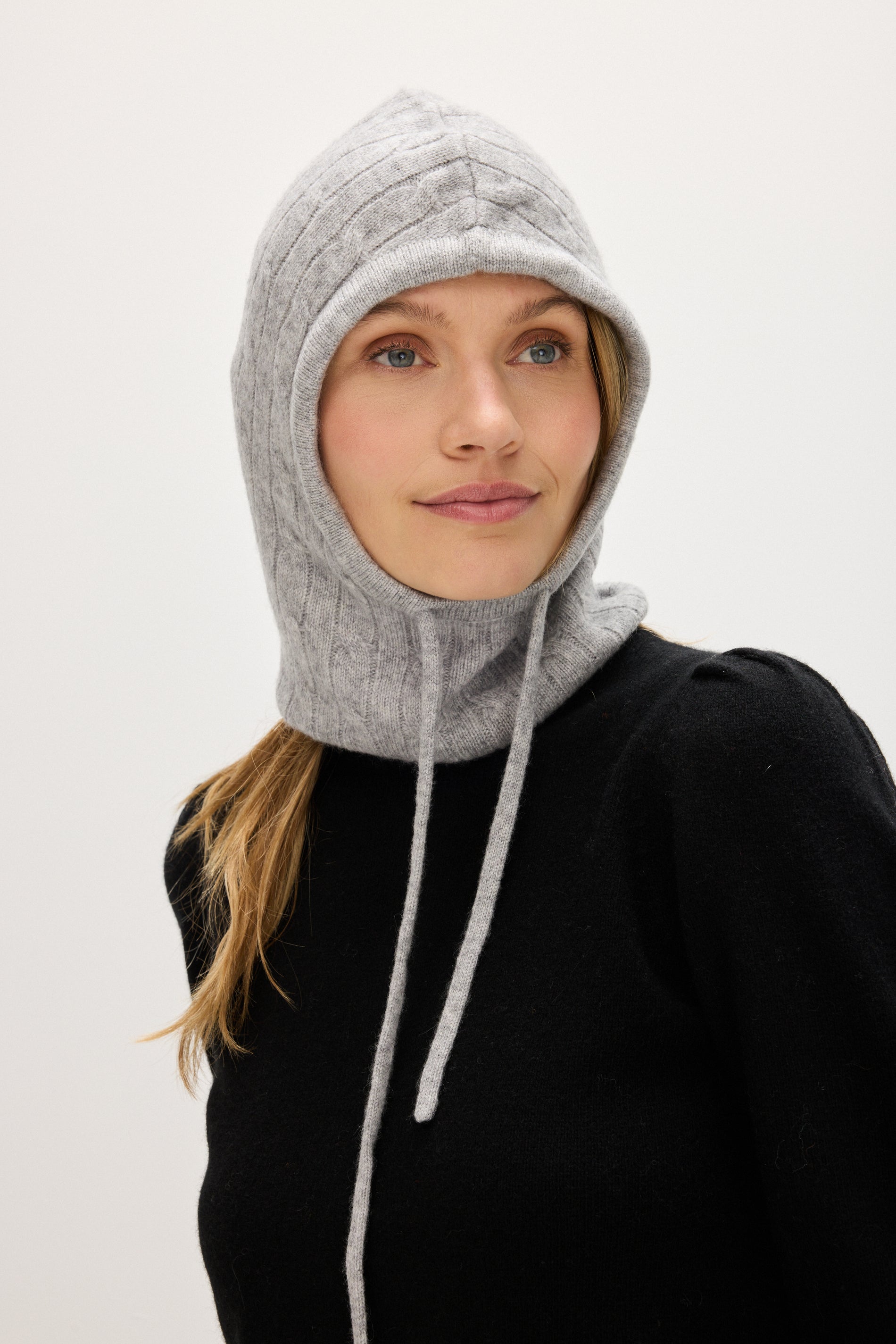 Balaclava Cable - Accessories - Light Grey – Davida Cashmere
