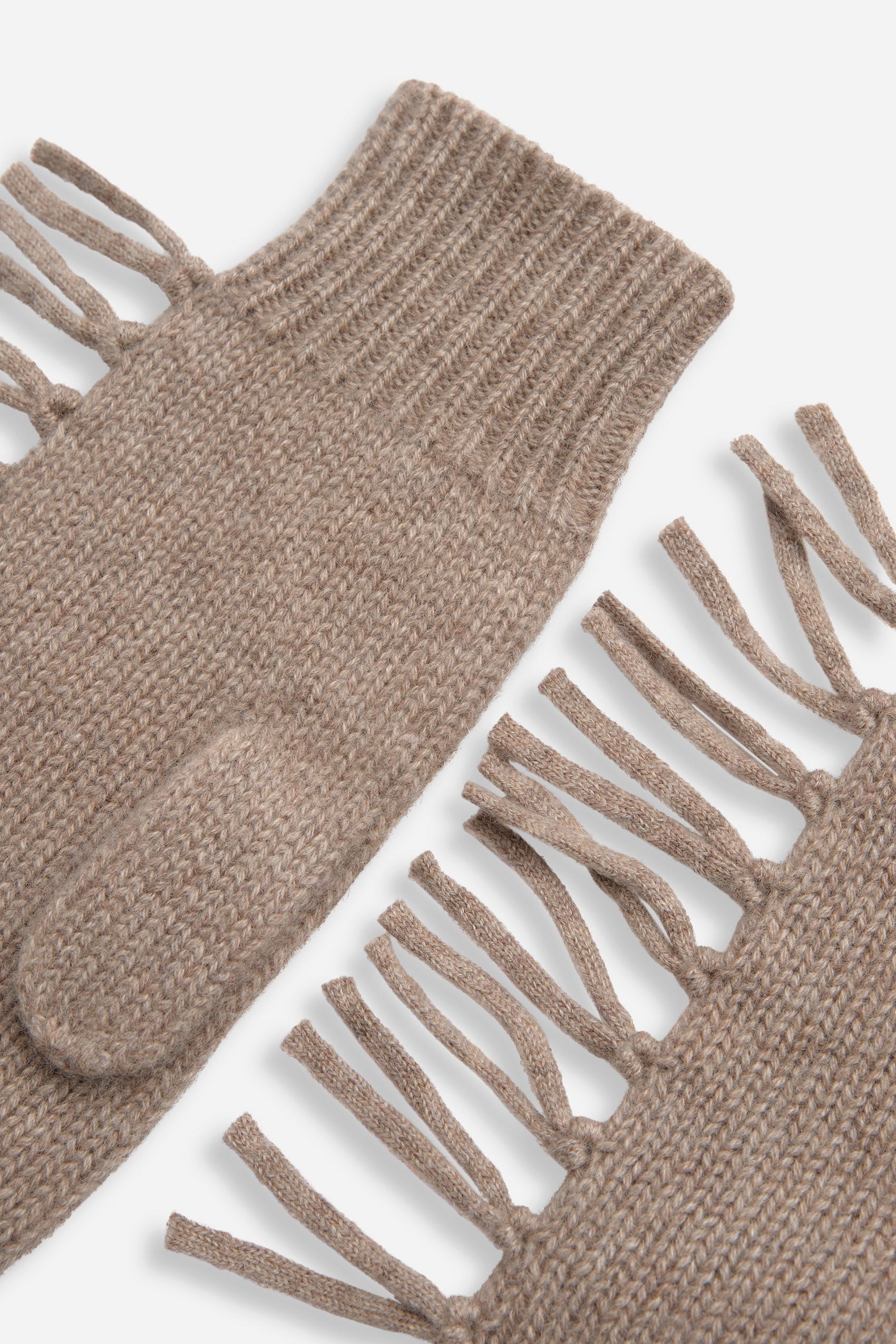 Mittens Fringes - Gloves - Mink – Davida Cashmere
