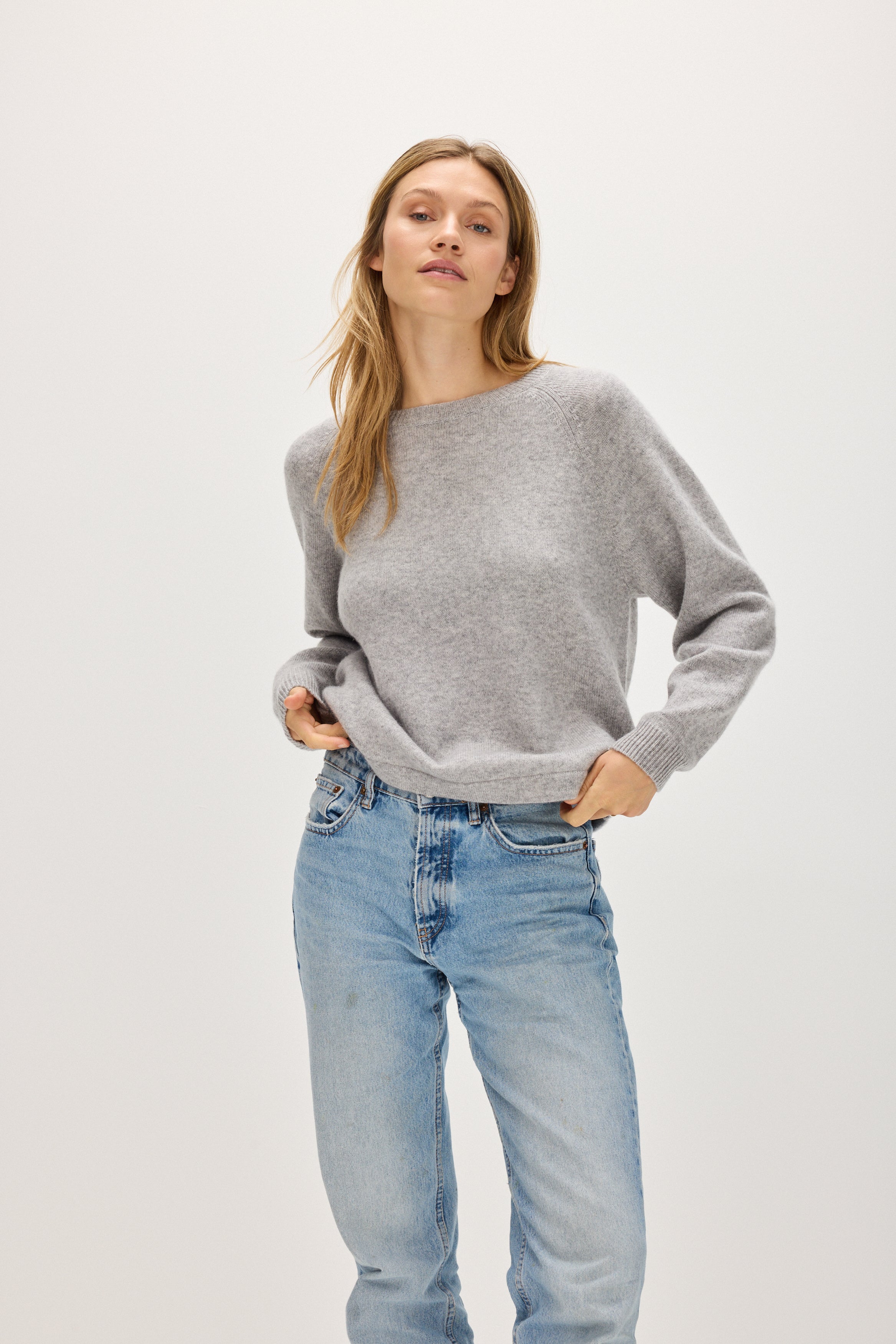 Raglan Oversized Sweater - Sweaters - Light Grey – Davida Cashmere