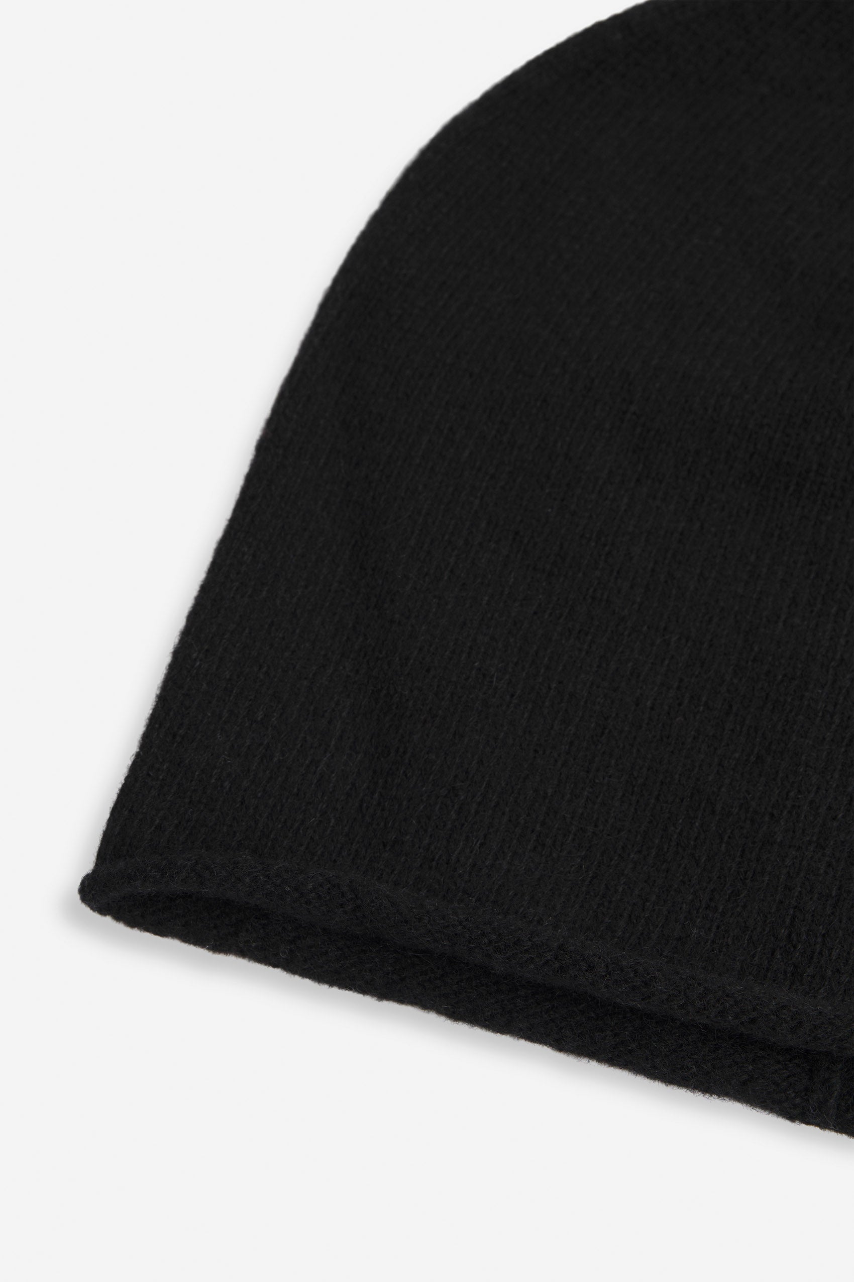 Raw Edge Cap - Accessories - Black – Davida Cashmere