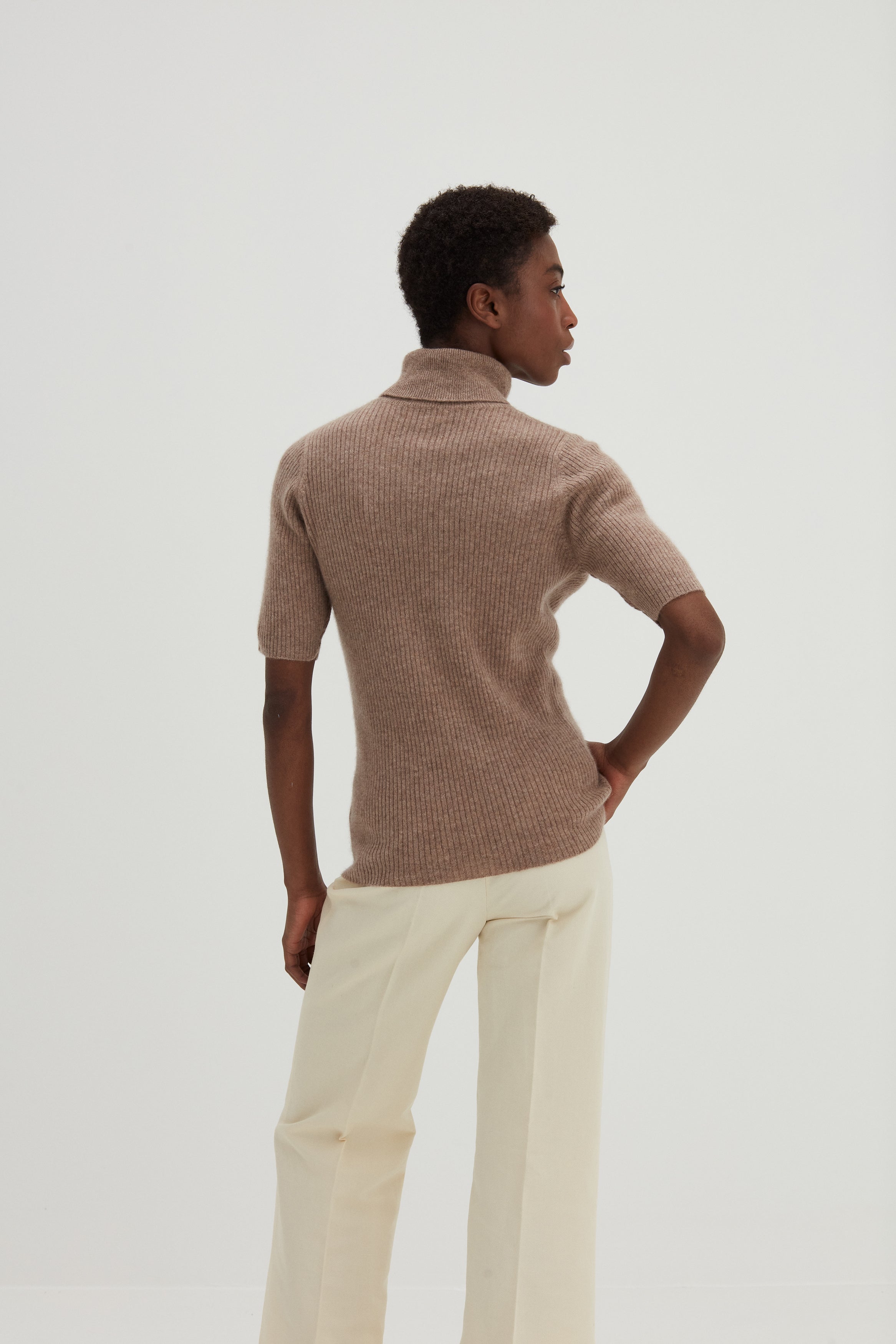 Turtleneck Rib T-shirt - Sweaters - Mink – Davida Cashmere